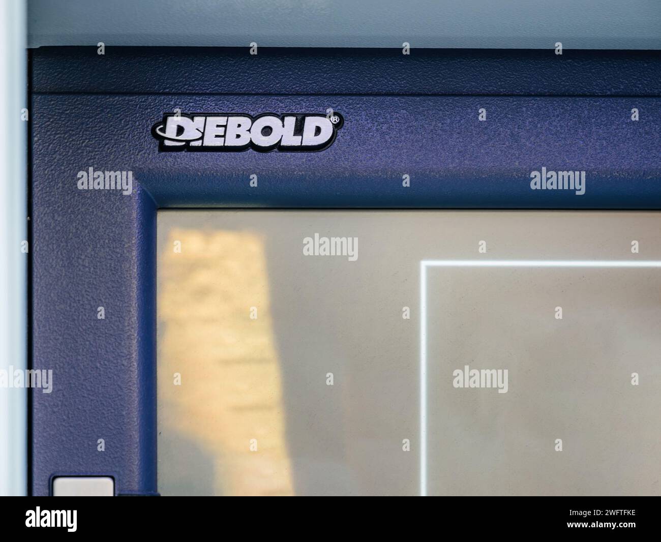 Diebold atm hi-res stock photography and images - Alamy