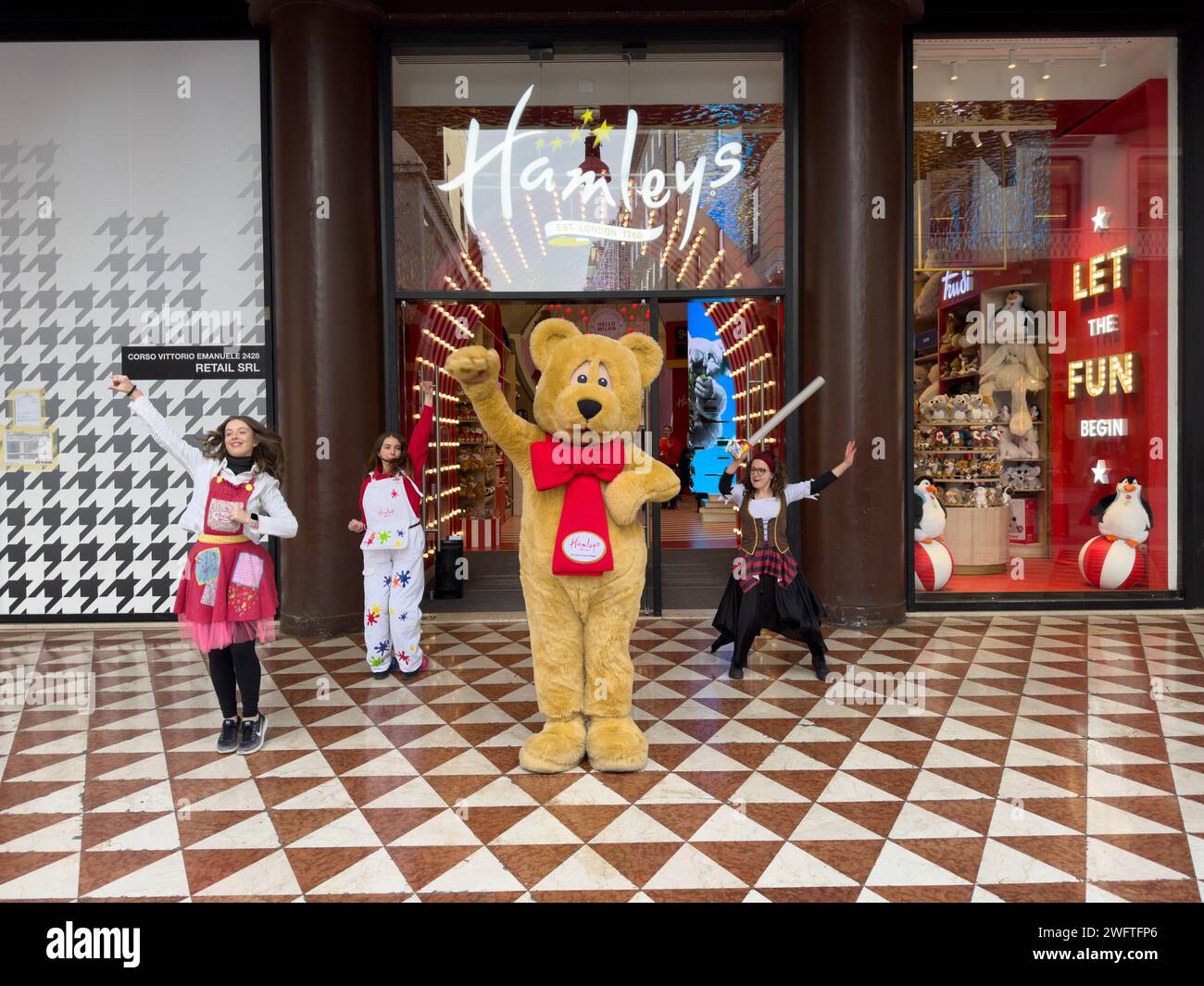 Hamleys toys hi-res stock photography and images - Alamy