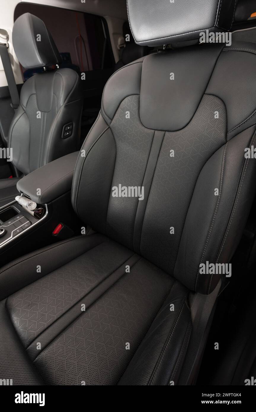 Black driver hi-res stock photography and images - Alamy