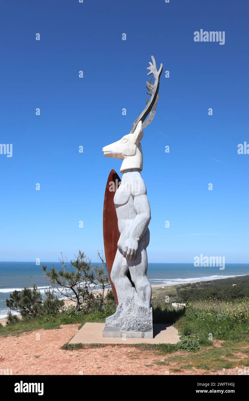 Statue nazare hi-res stock photography and images - Alamy