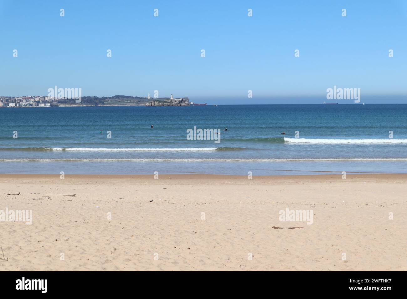 Somo beach hi-res stock photography and images - Alamy