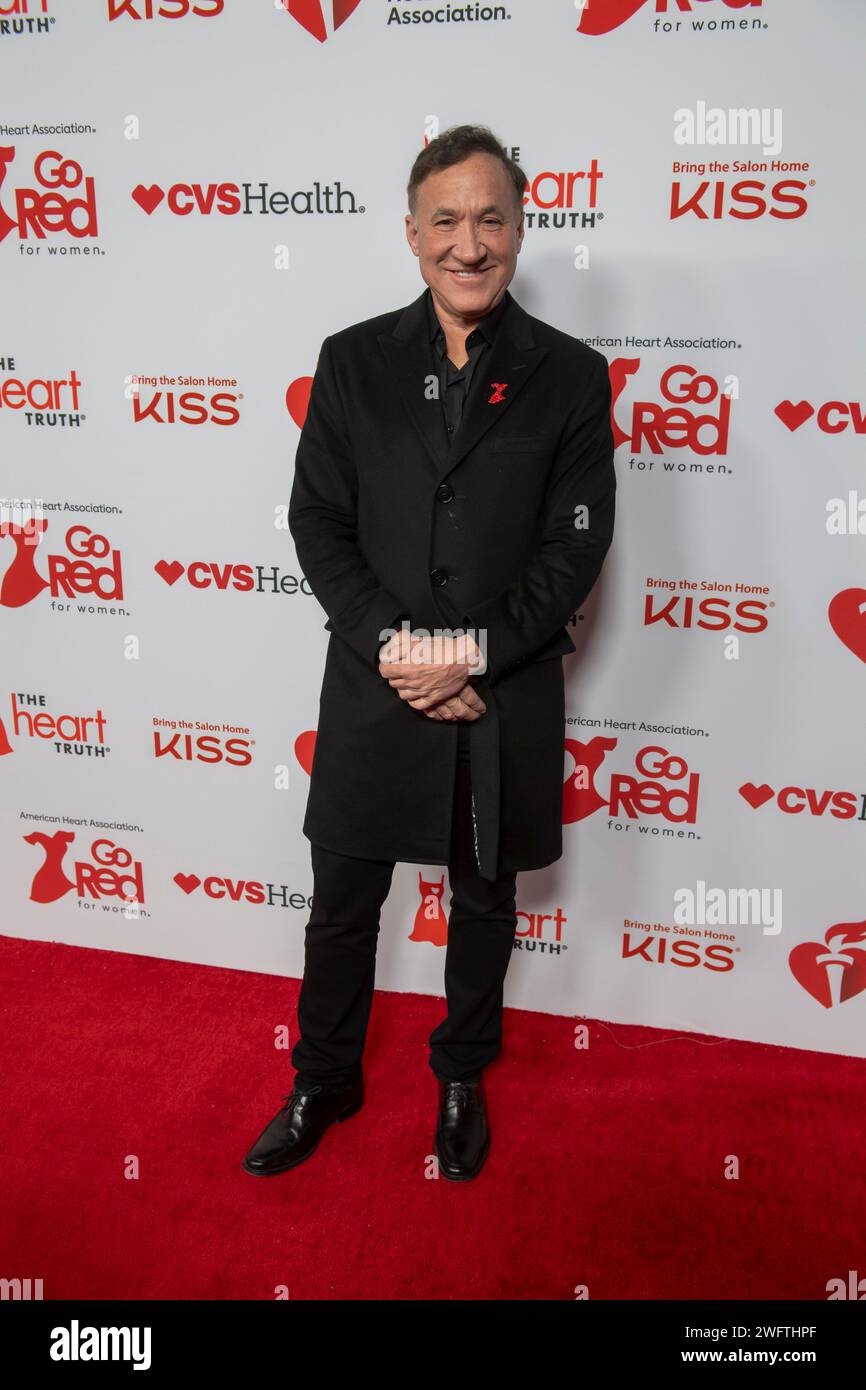 New York, United States. 31st Jan, 2024. Terry Dubrow attends The ...