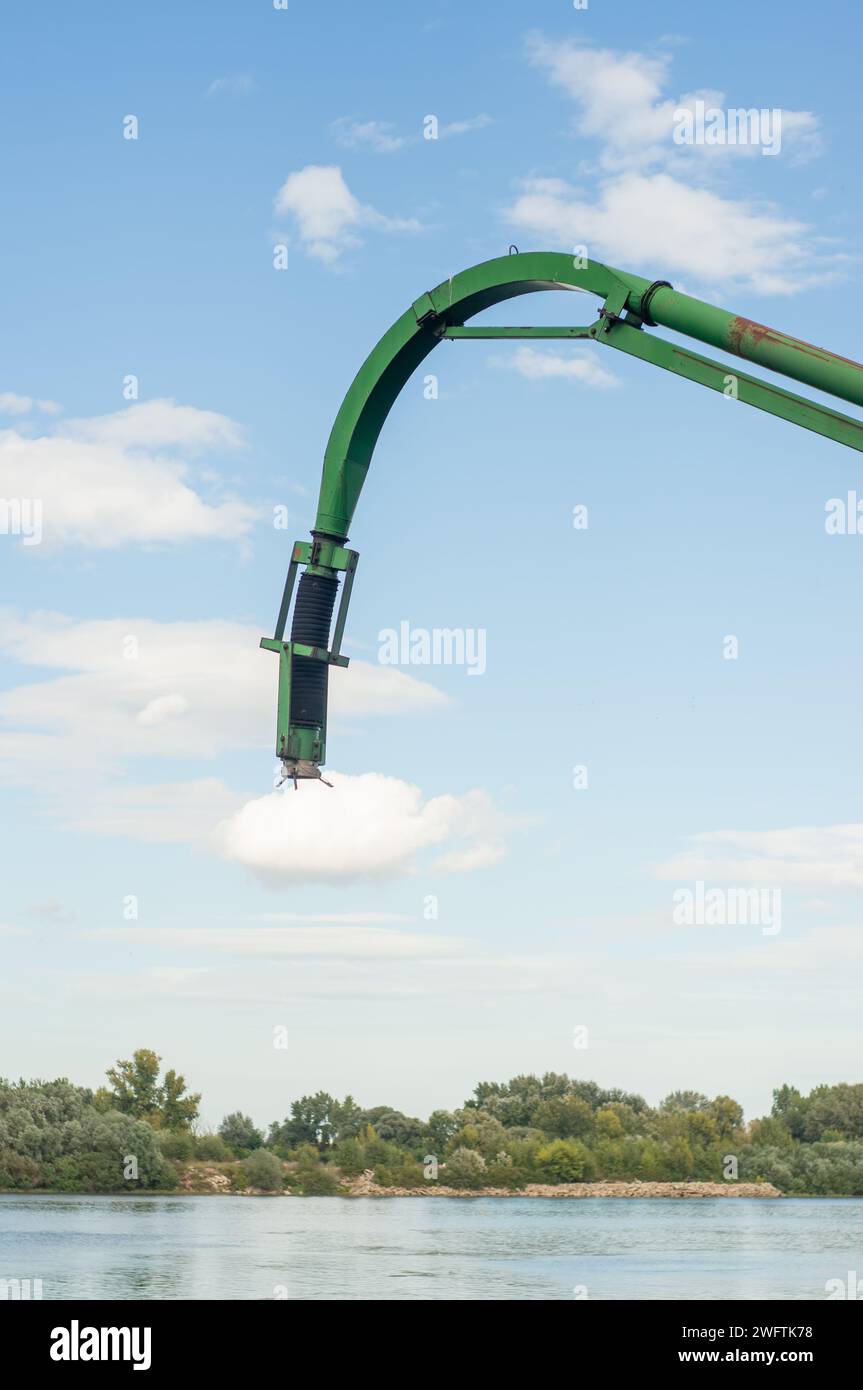 Wheat loading hi-res stock photography and images - Alamy