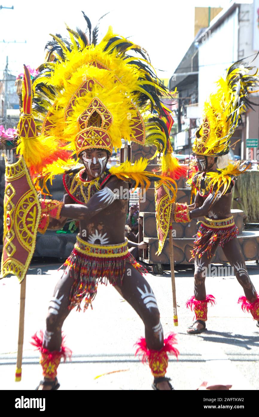 Participants Dinagyang festival.Dinagyang A religious and cultural ...