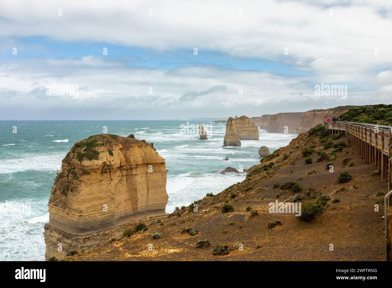 A view of the magnificent Twelve Apostles in Port Campbell National ...