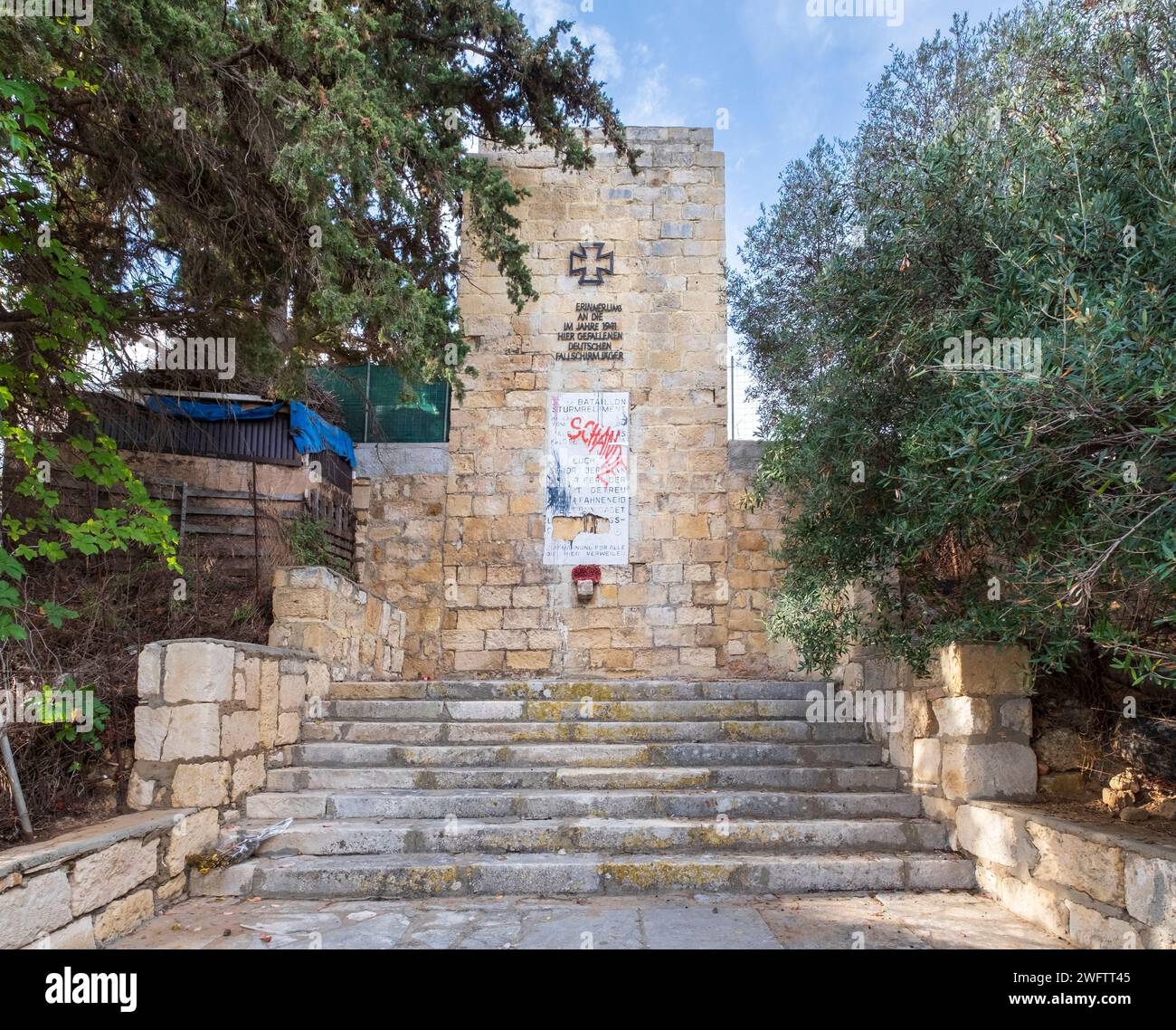 Fallschirmjager denkmal hi-res stock photography and images - Alamy