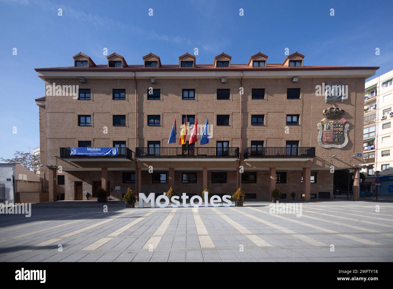The facade of the Móstoles City Hall, on February 1, 2024, in Móstoles ...