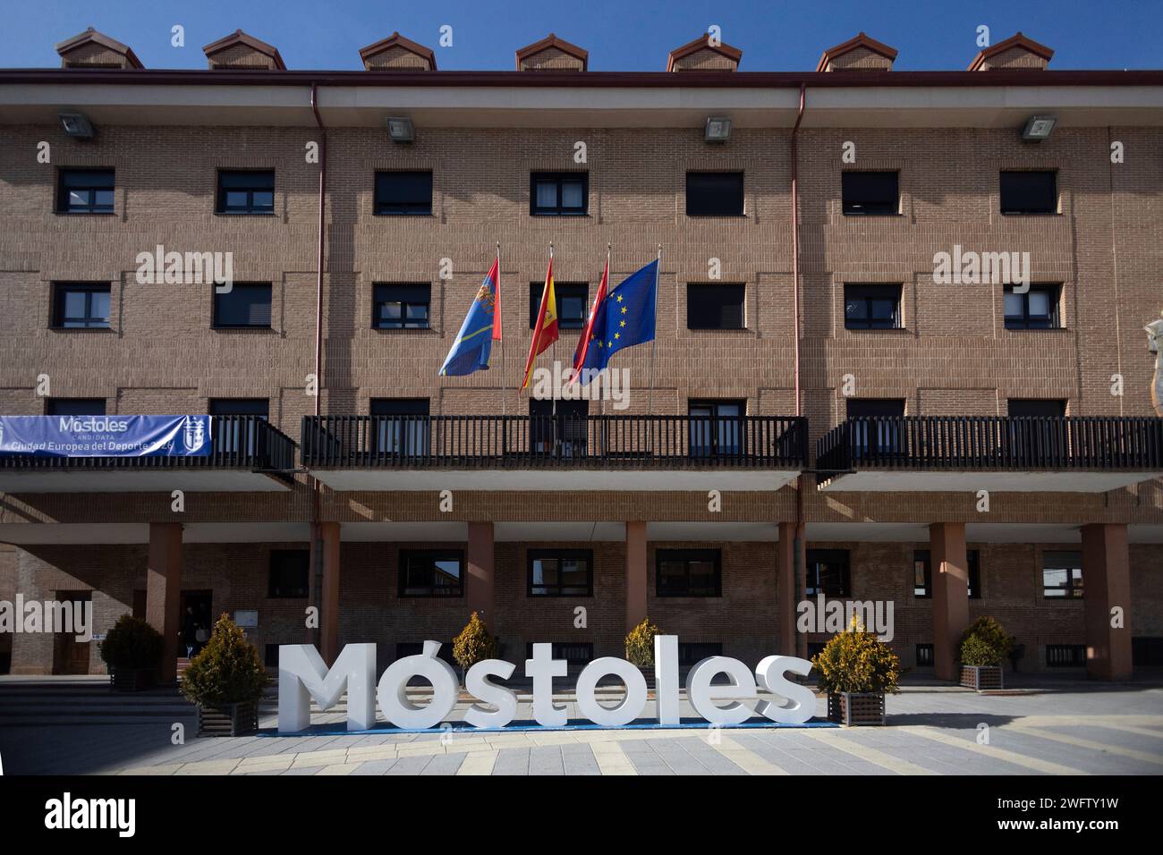 The facade of the Móstoles City Hall, on February 1, 2024, in Móstoles ...