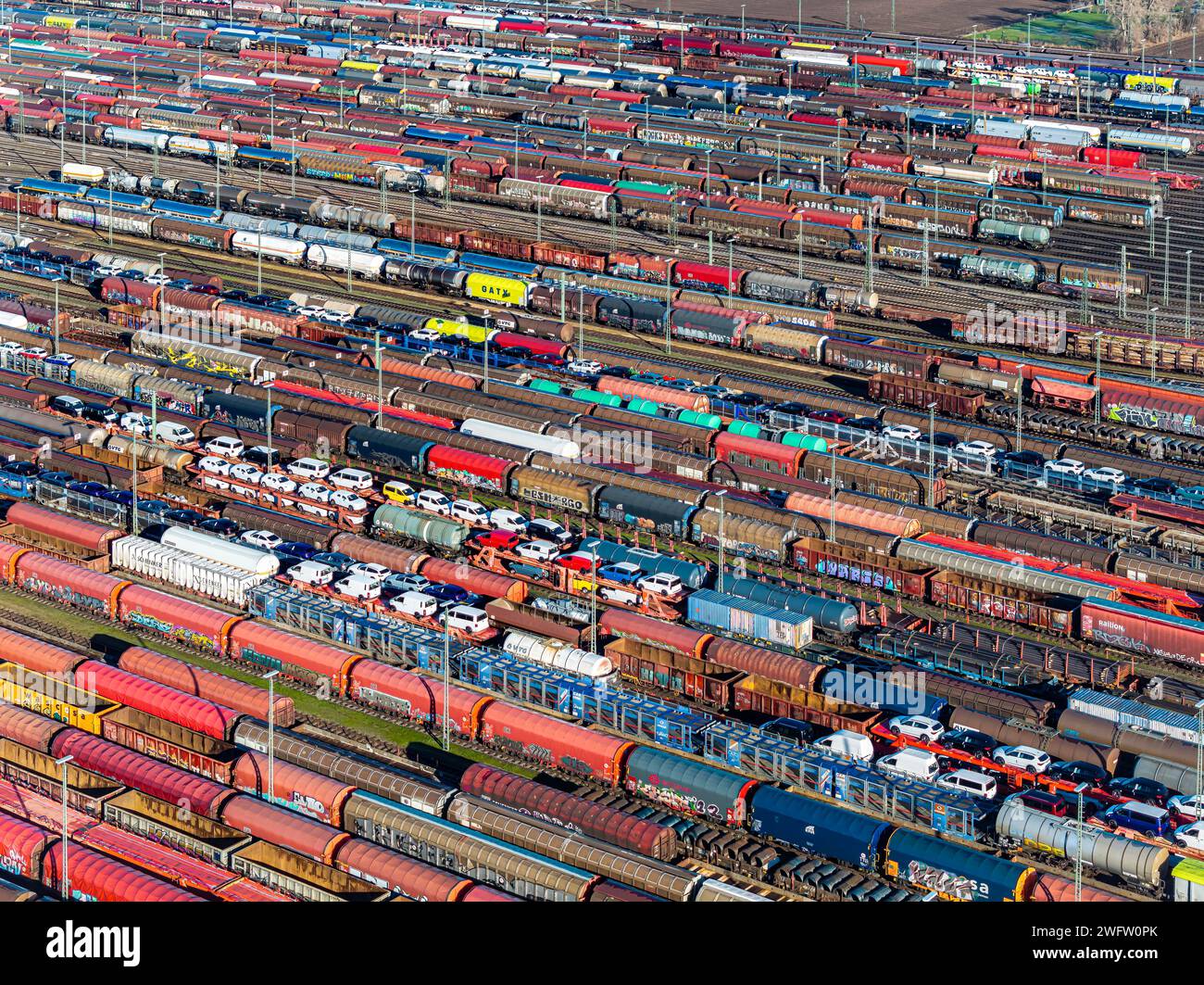 Aerial rail yard hi-res stock photography and images - Alamy