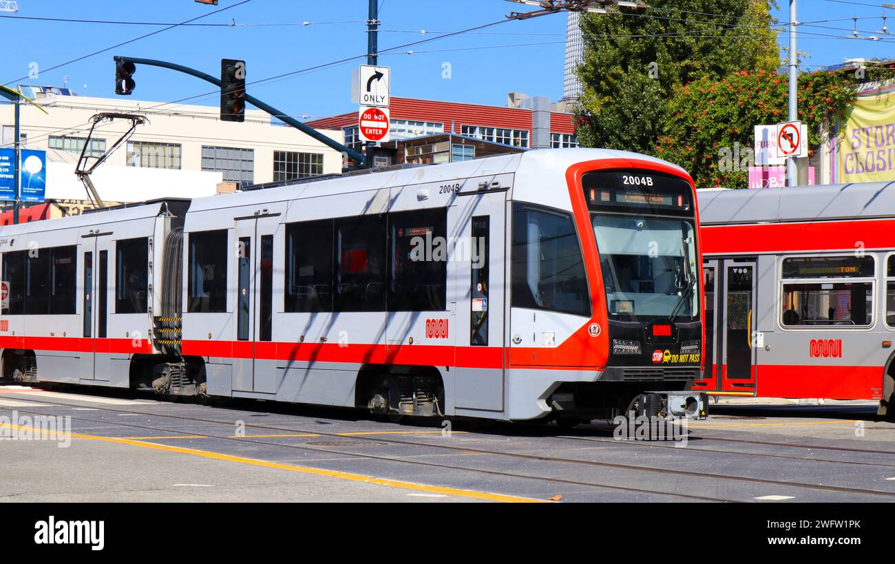 San Francisco, California: SFMTA MUNI Metro Light Rail Stock Photo - Alamy