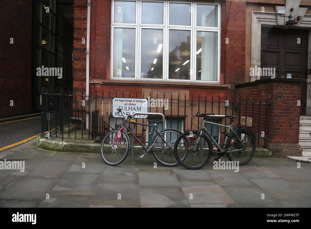 Bicycles Outside Building Fulham Road Chelsea London England Stock ...
