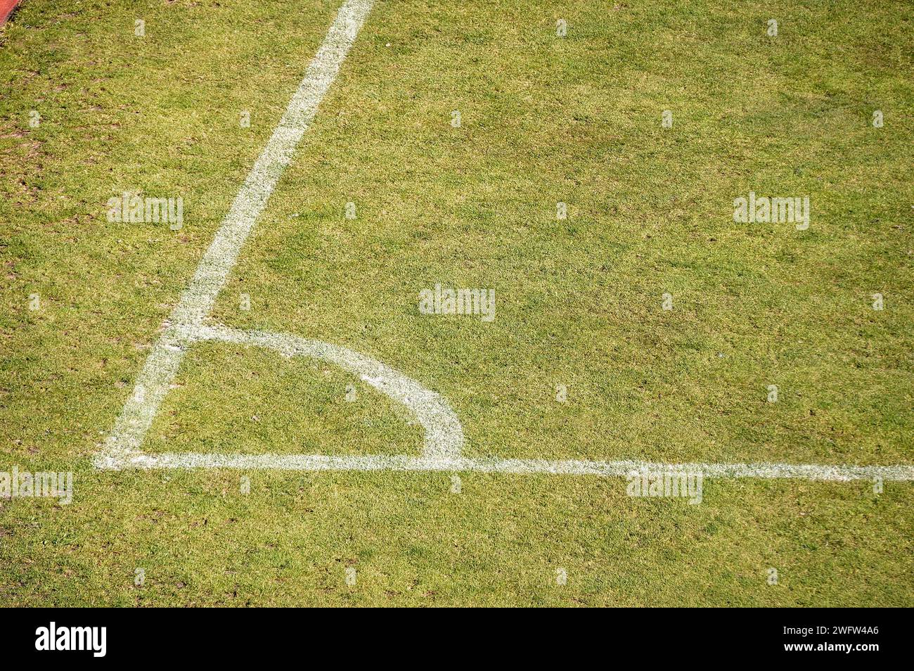 Soccer right angle hi-res stock photography and images - Alamy