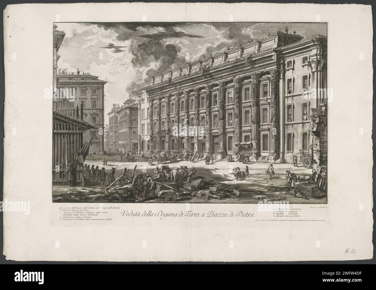 Seventeenth century papal customs building hi-res stock photography and ...