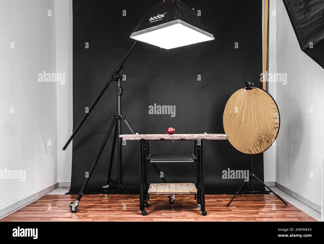 Camera room guide hi-res stock photography and images - Alamy