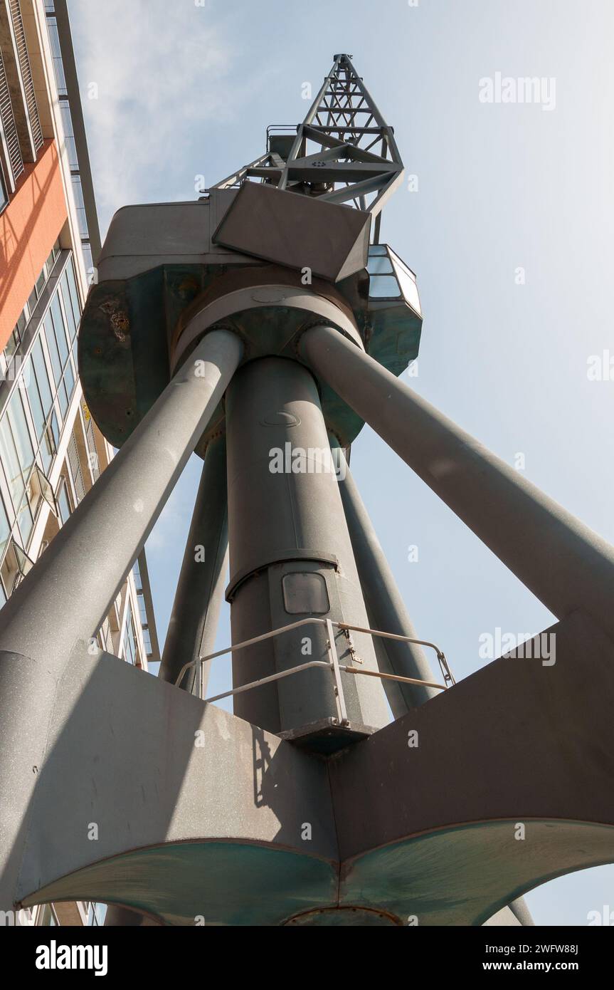 Preserved DD2 model Stothert & Pitt cranes, Grade II Listed Structures ...