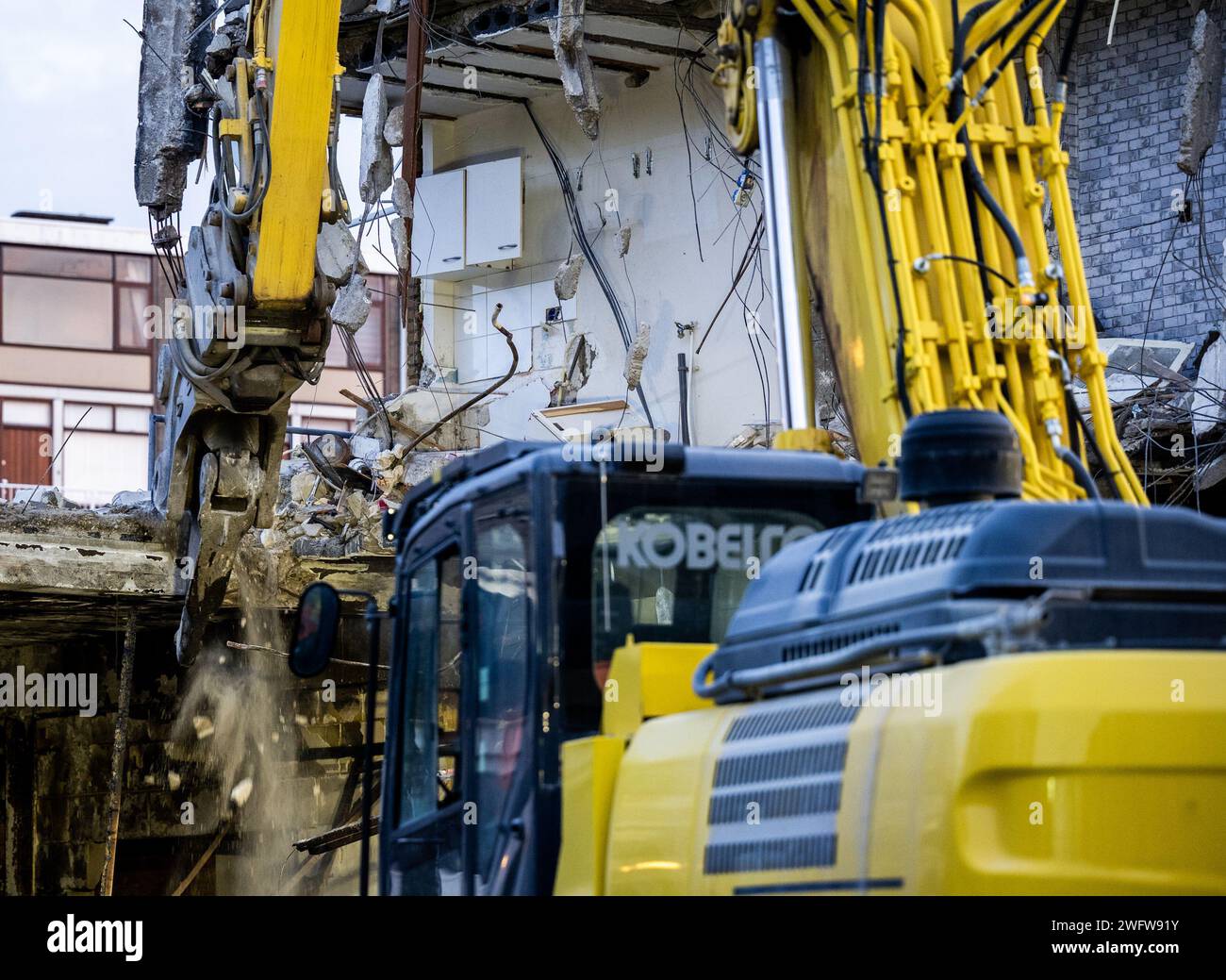 ROTTERDAM - Work is underway at the site where an explosion took place ...