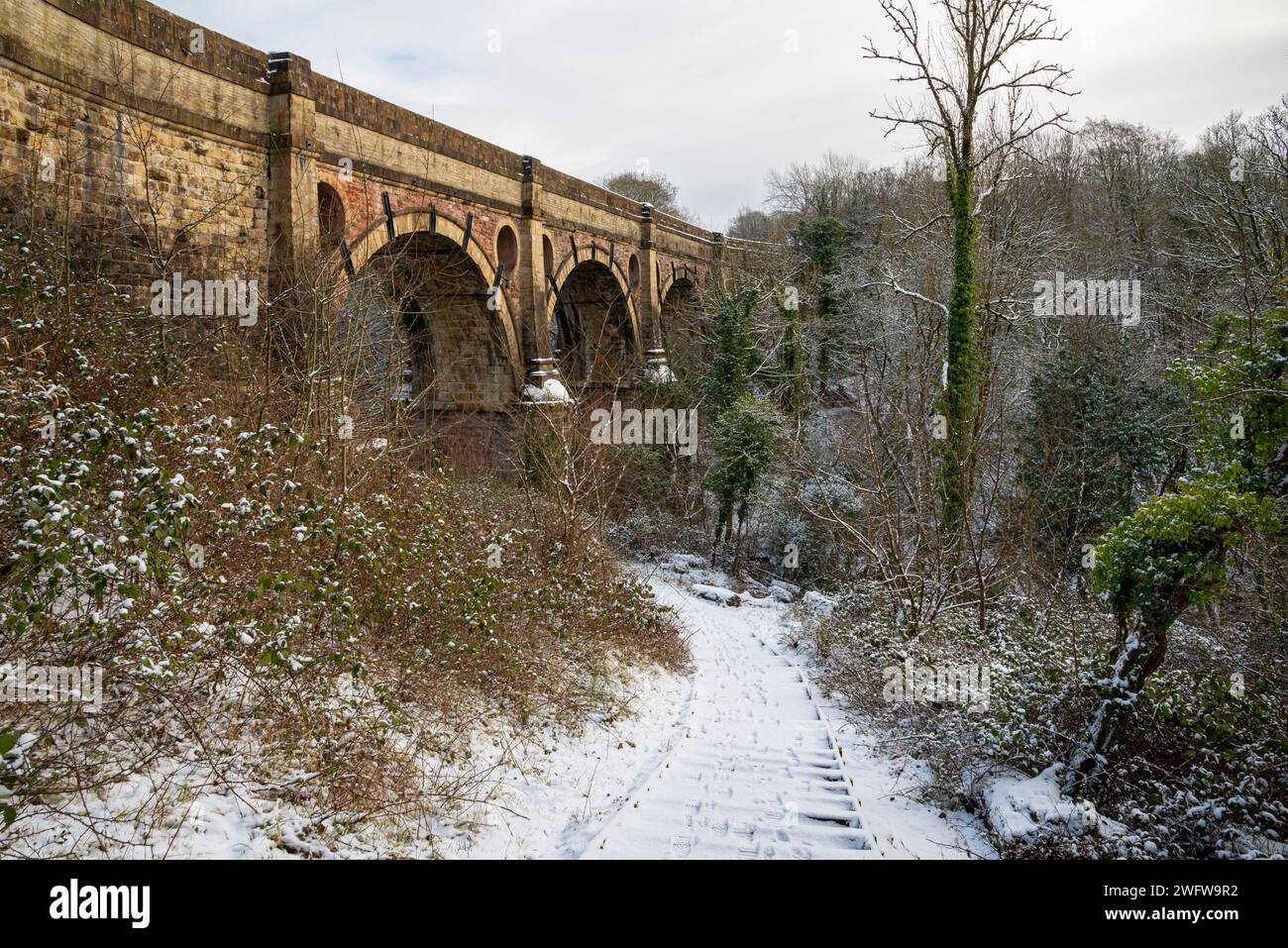 A snowy morning on the Peak Forest Canal at Marple, Stockport, Greater ...