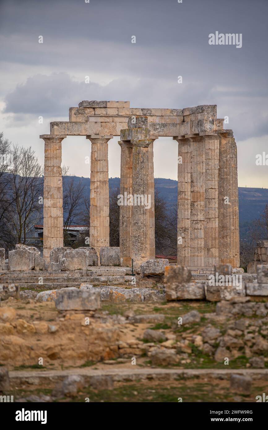 The arcaelogical site of ancient Nemea,Greece Stock Photo - Alamy