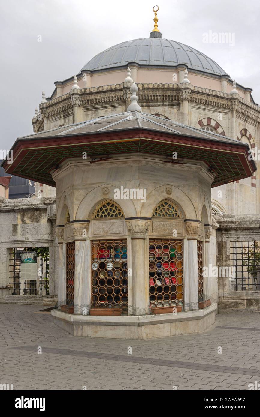 Istanbul, Turkey - October 18, 2023: Old Books Store in Front of ...