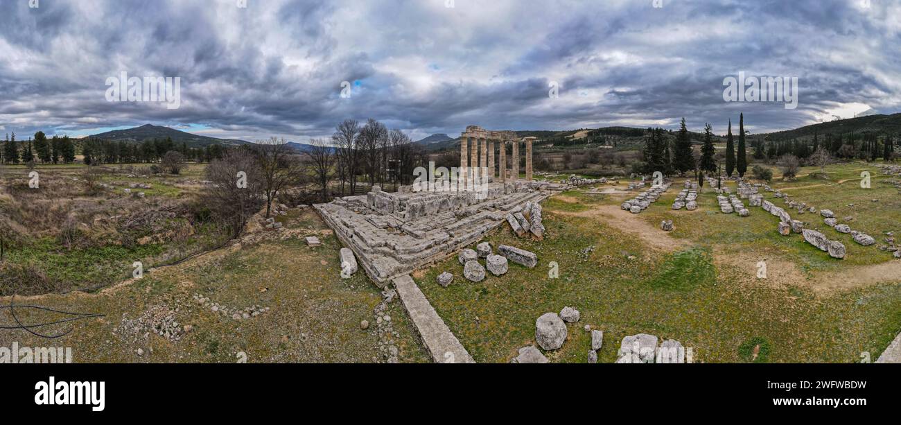 The arcaelogical site of ancient Nemea,Greece Stock Photo - Alamy