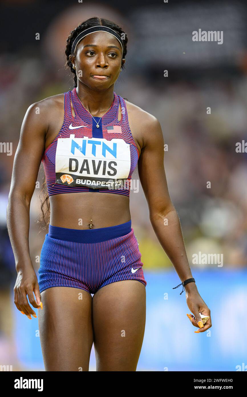 Tamari DAVIS participating in the 100 meters at the World Athletics ...