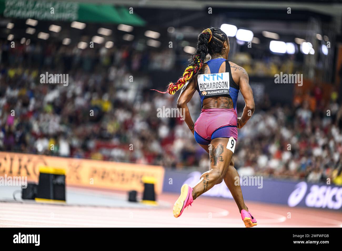 Sha'Carri RICHARDSON winning in the 100 meters at the World Athletics ...