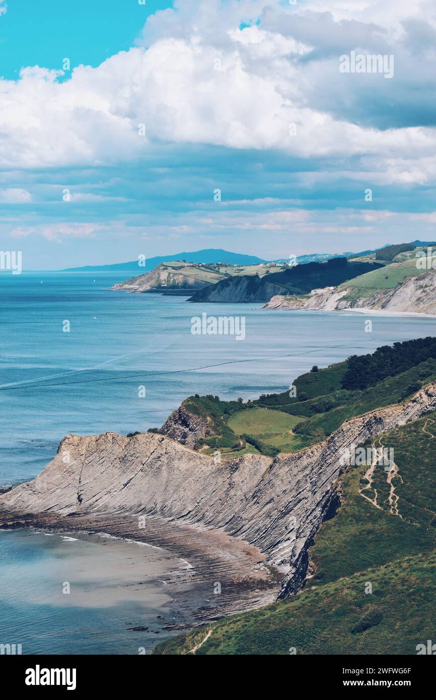 Flysch cliffs hi-res stock photography and images - Alamy