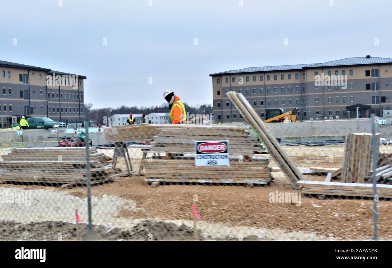 2 story military building hi-res stock photography and images - Alamy