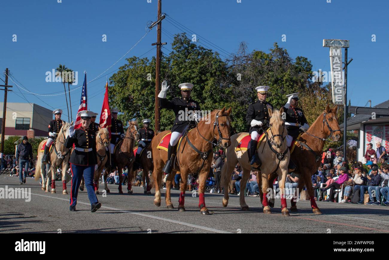 Mounted colorguard hi-res stock photography and images - Alamy