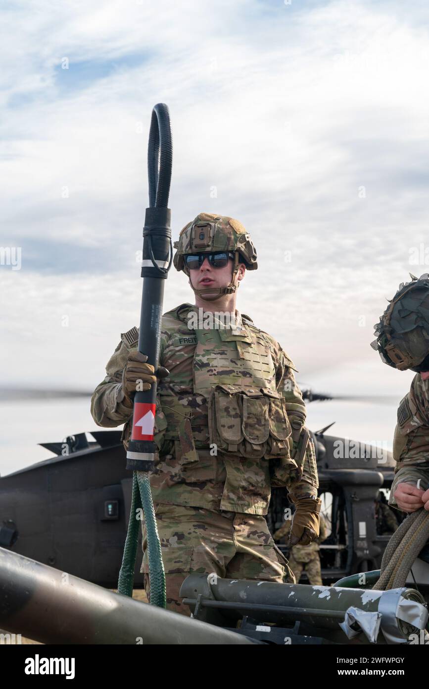 Artillery soldiers with Bravo Battery, 3rd Battalion, 320th Field Artillery Regiment, 3rd ...