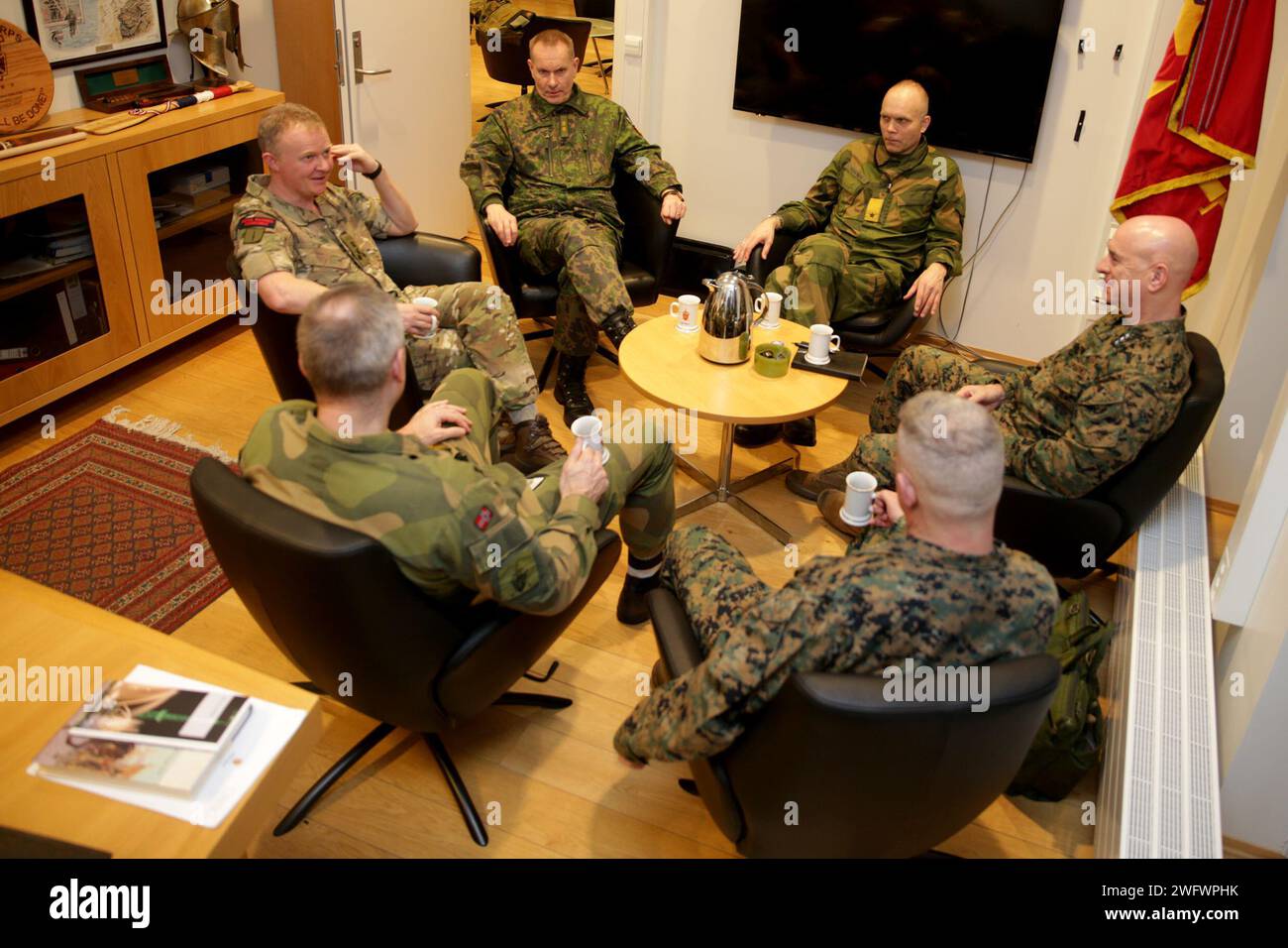 General officers from the Norwegian Army, the United Kingdom Commando ...