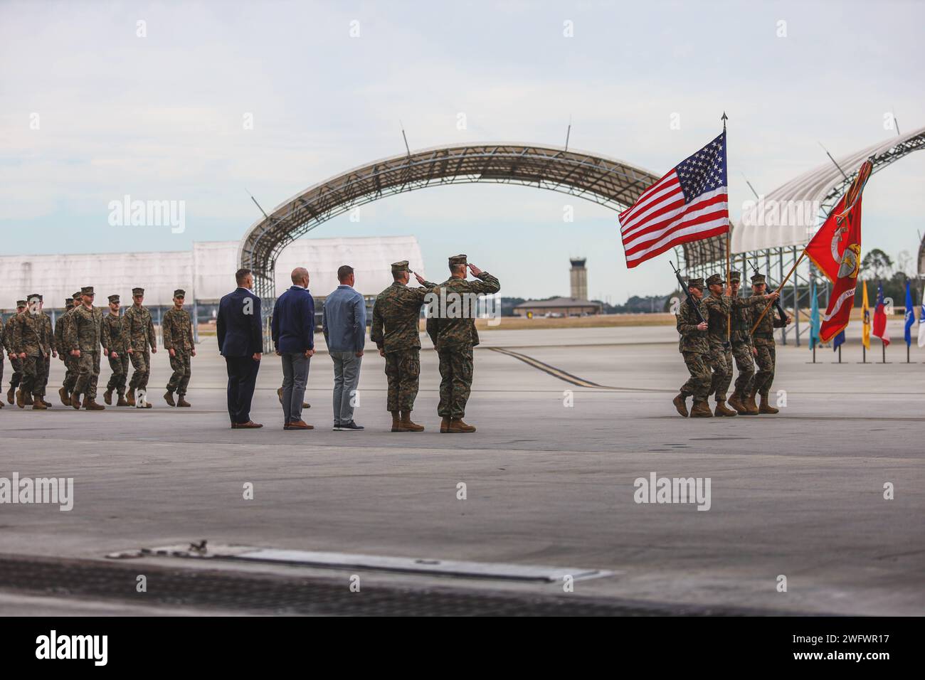 U.S. Marines with Marine All Weather Fighter Attack Squadron (VMFA(AW ...