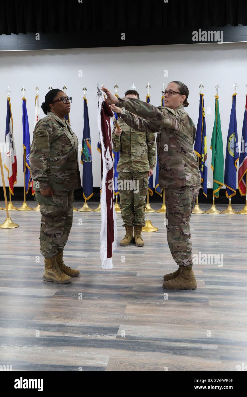 Camp arifjan and fly hi-res stock photography and images - Alamy