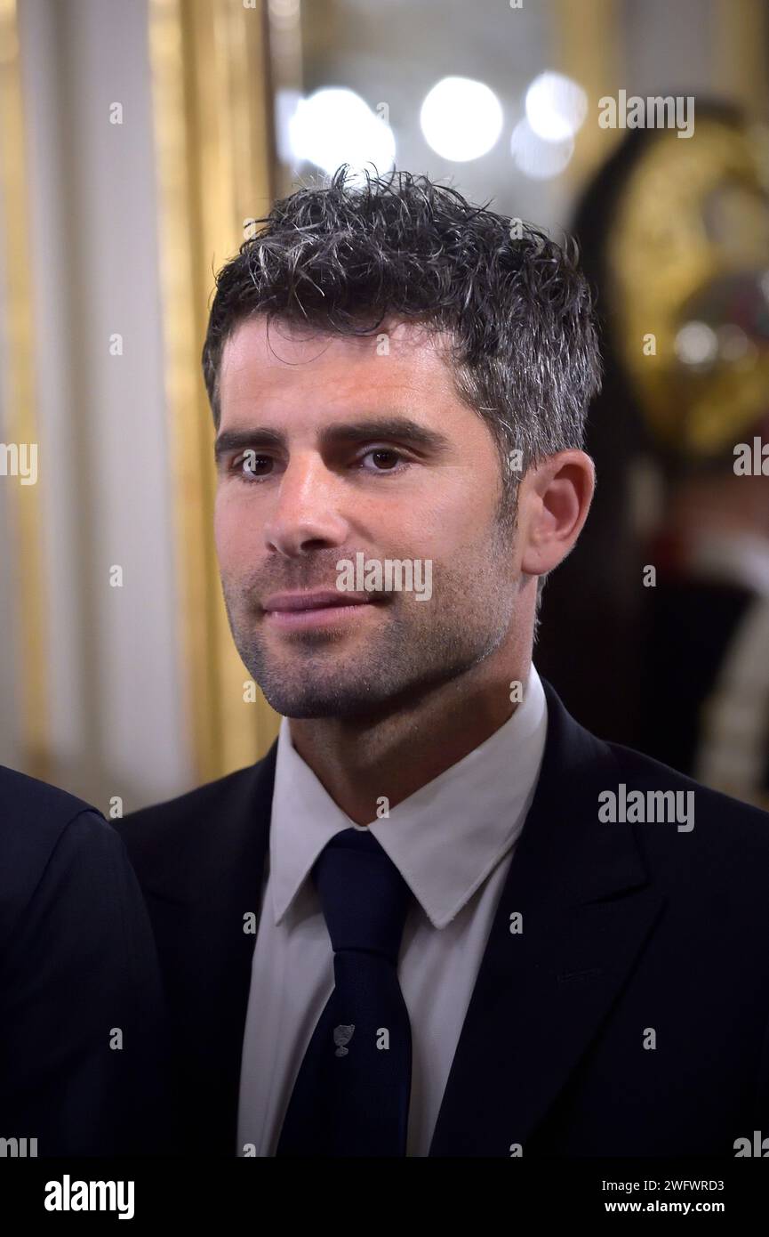 Simone Bolelli.Italian President Sergio Mattarella, right, shakes hands ...
