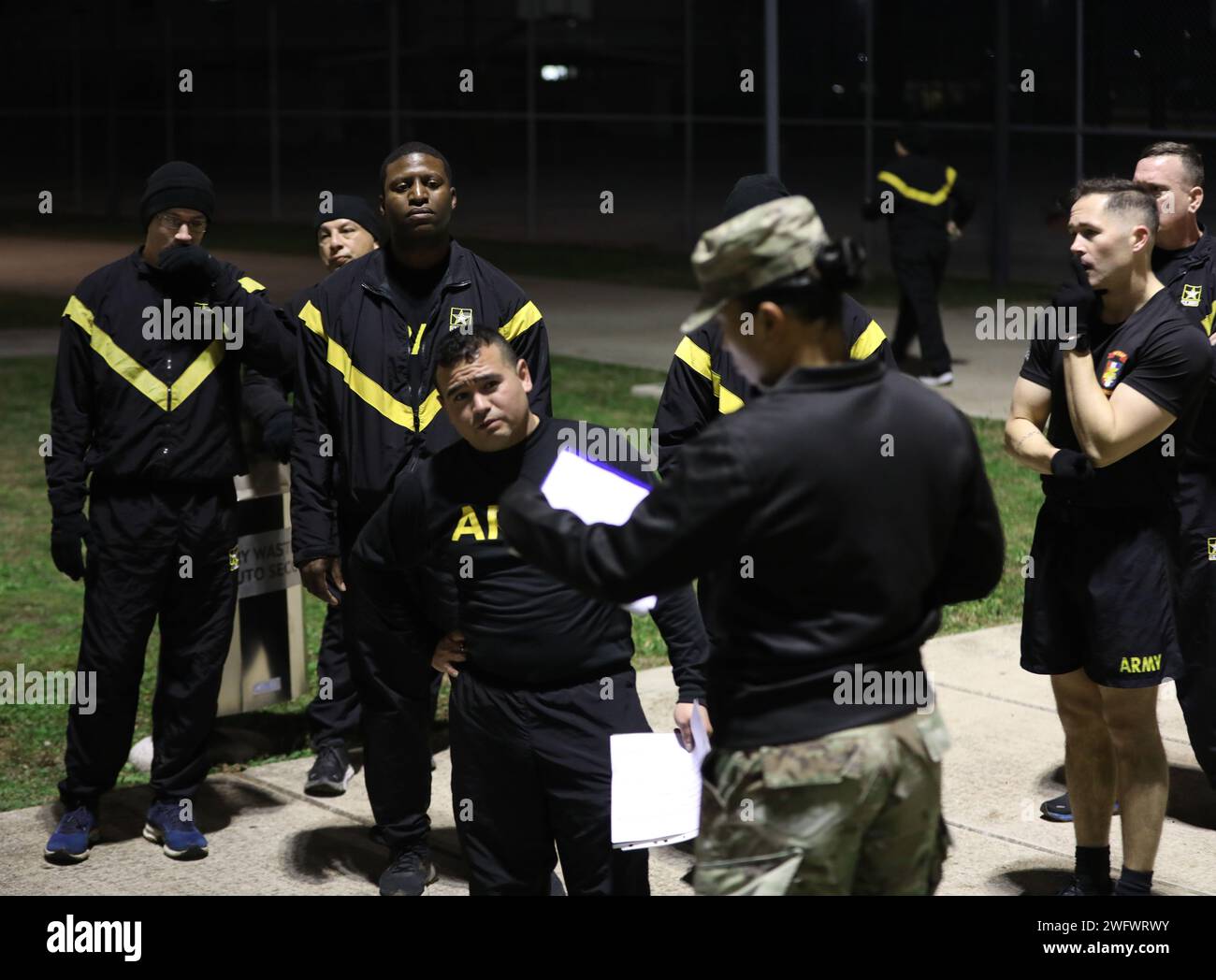 U.S. Army Soldiers assigned to U.S. Army Southern European Task Force ...
