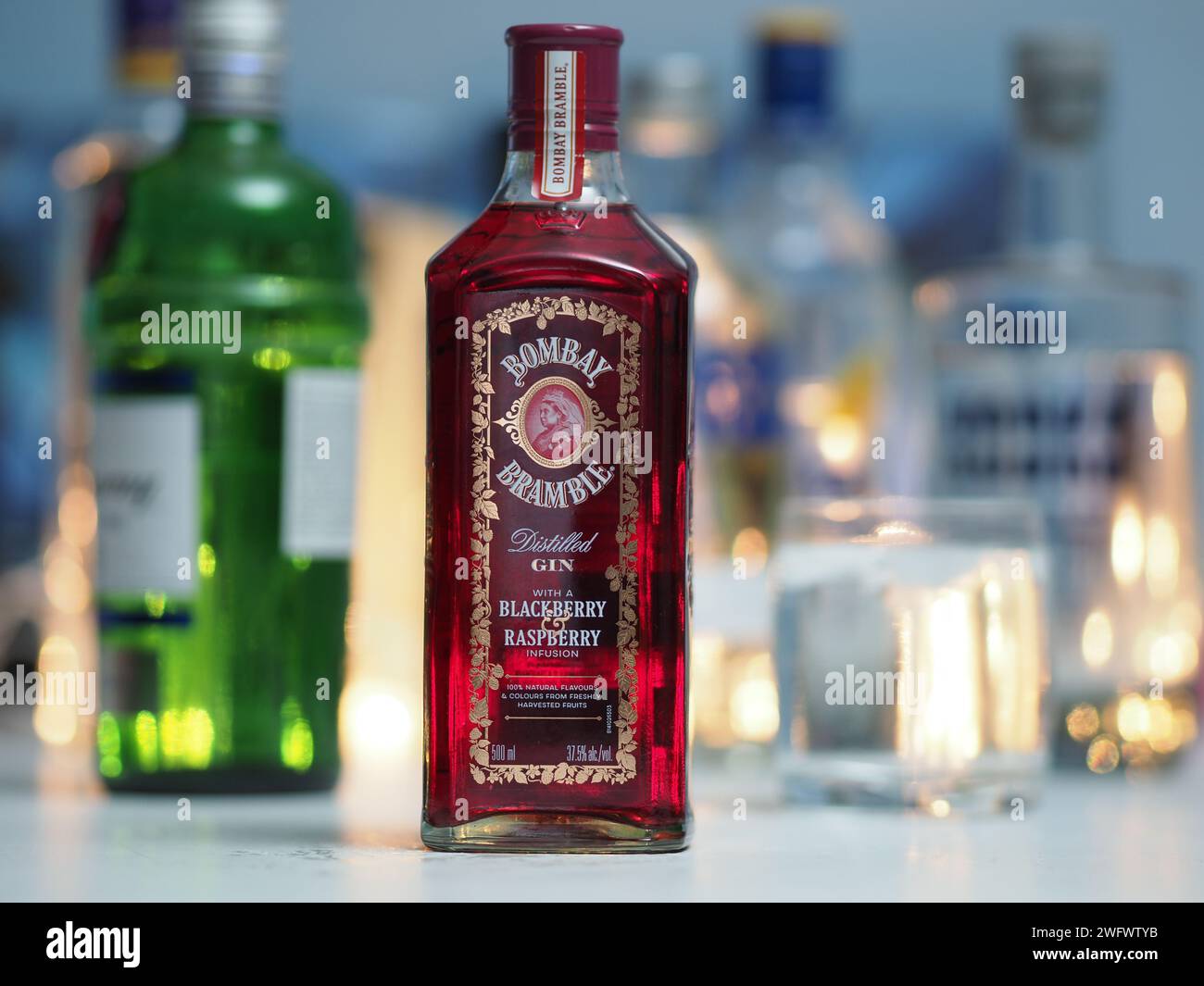 Bombay bramble distilled gin hi-res stock photography and images - Alamy