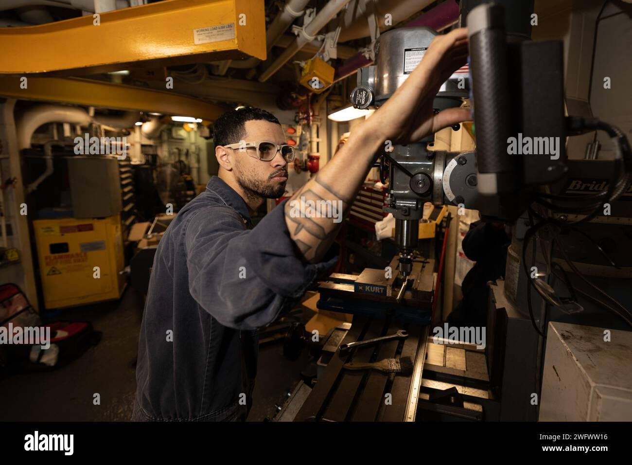 240102-HA192-N-1023 MEDITERRANNEAN SEA (Jan. 2, 2024) Machinery ...