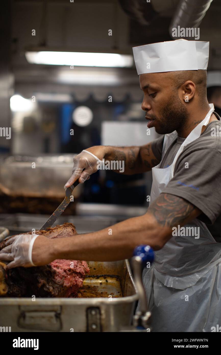 240128-N-FK754-1002 PACIFIC OCEAN (Jan. 28, 2024) Culinary Specialist ...