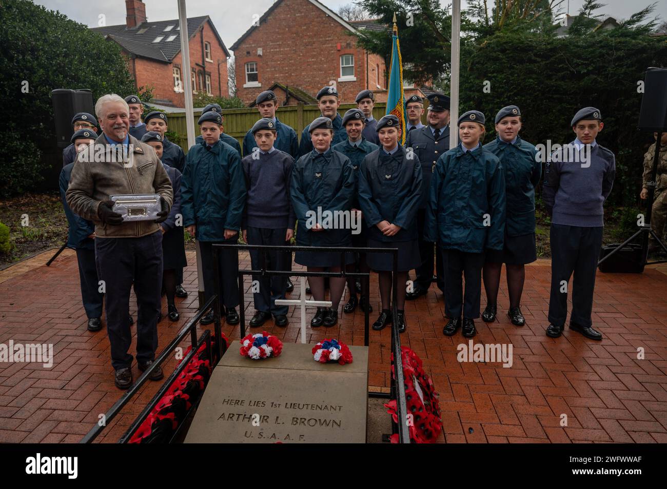 Raf guard honor hi-res stock photography and images - Alamy