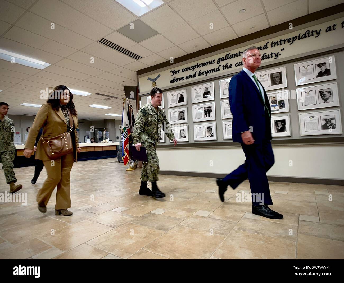 Congressman scott peters hi-res stock photography and images - Alamy