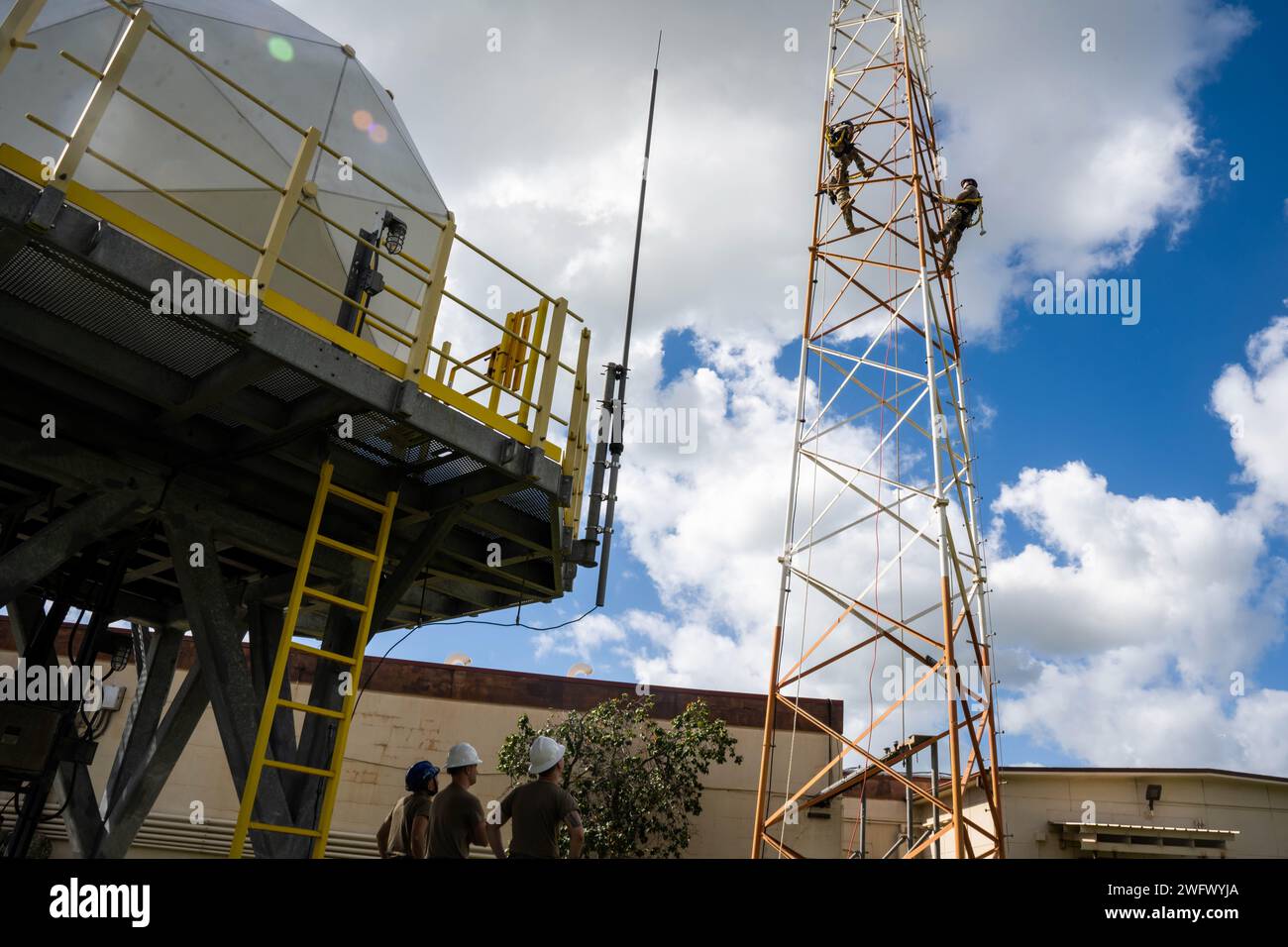 Cyber towers hi-res stock photography and images - Alamy