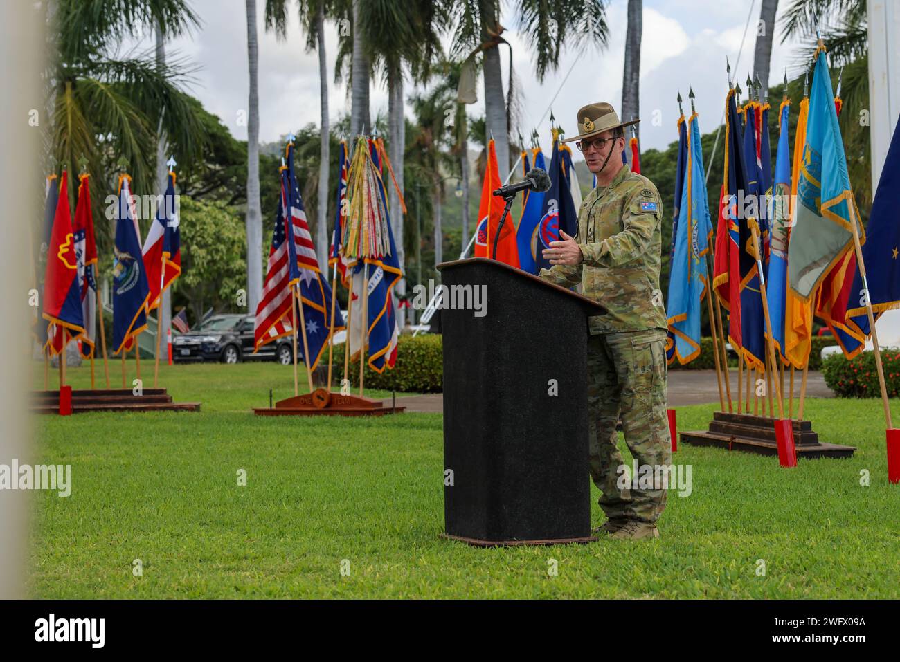 Outgoing Deputy Commanding General - Strategy and Plans Maj. Gen ...