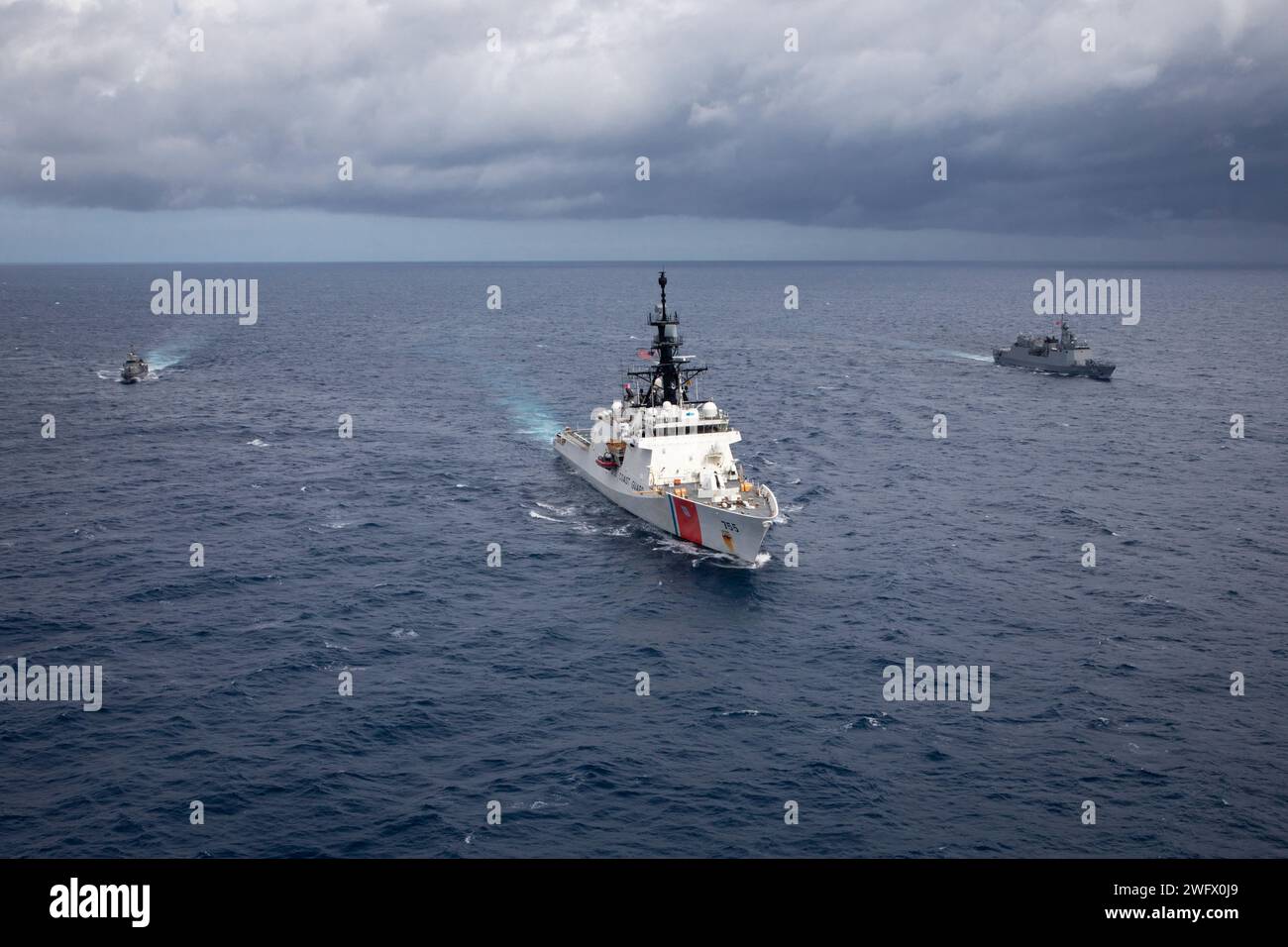 notReleased (From left) Royal Thai Navy ship HTMS Klongyai (522), U.S ...