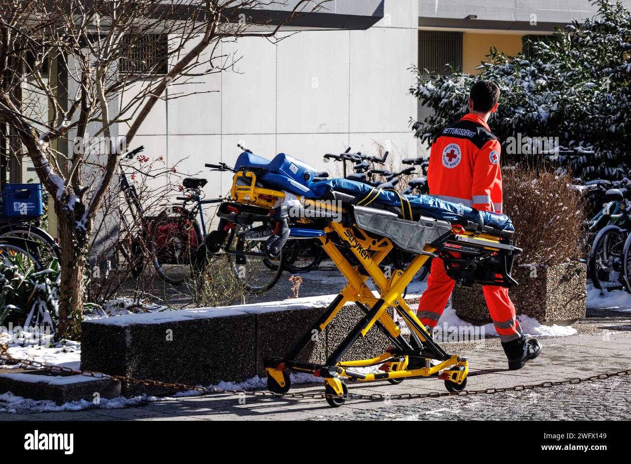 Munich, Germany. 20th Jan, 2024. An emergency paramedic from the ...