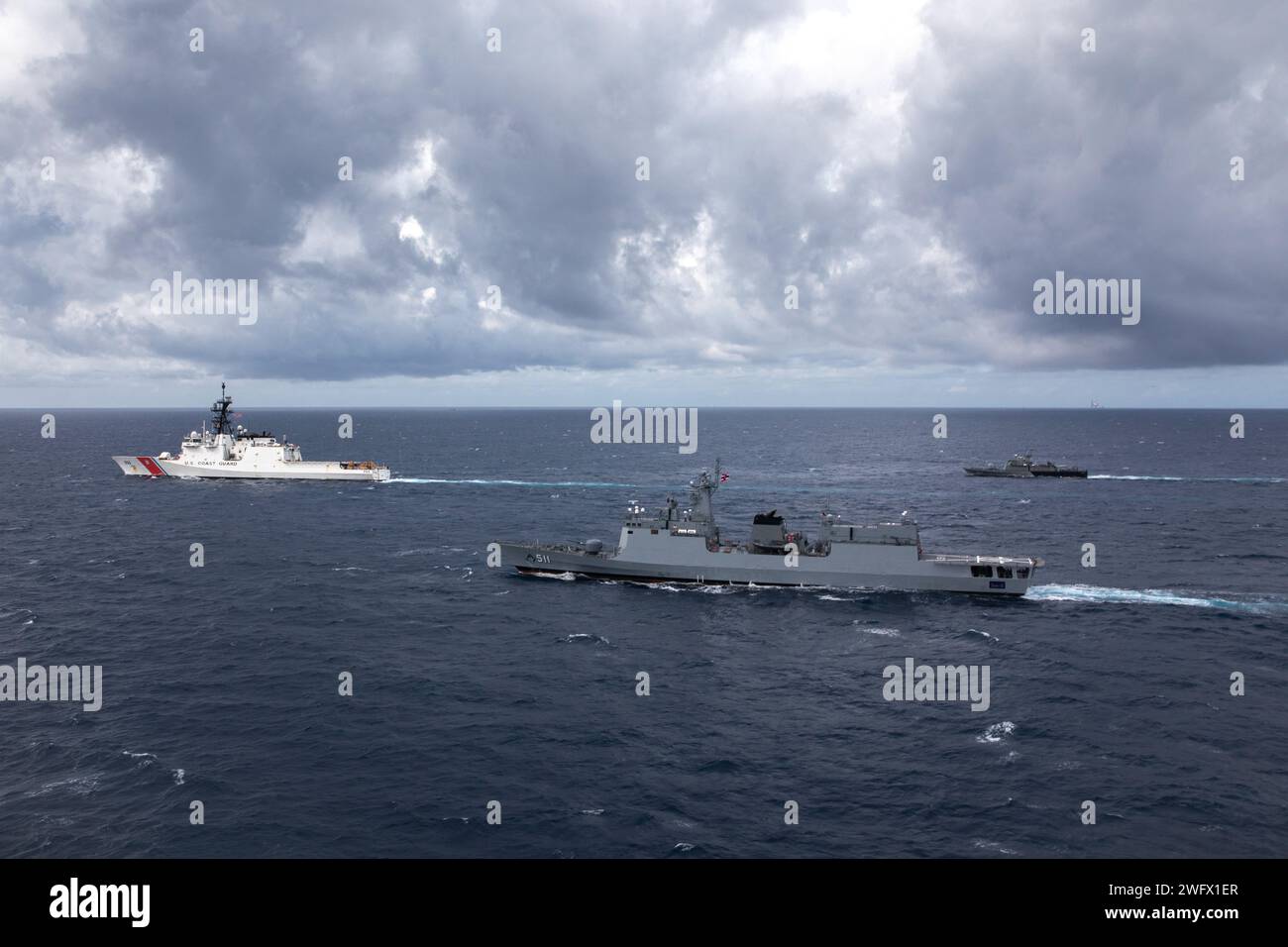 notReleased (From left) U.S. Coast Guard Cutter Munro (WMSL 755), Royal ...