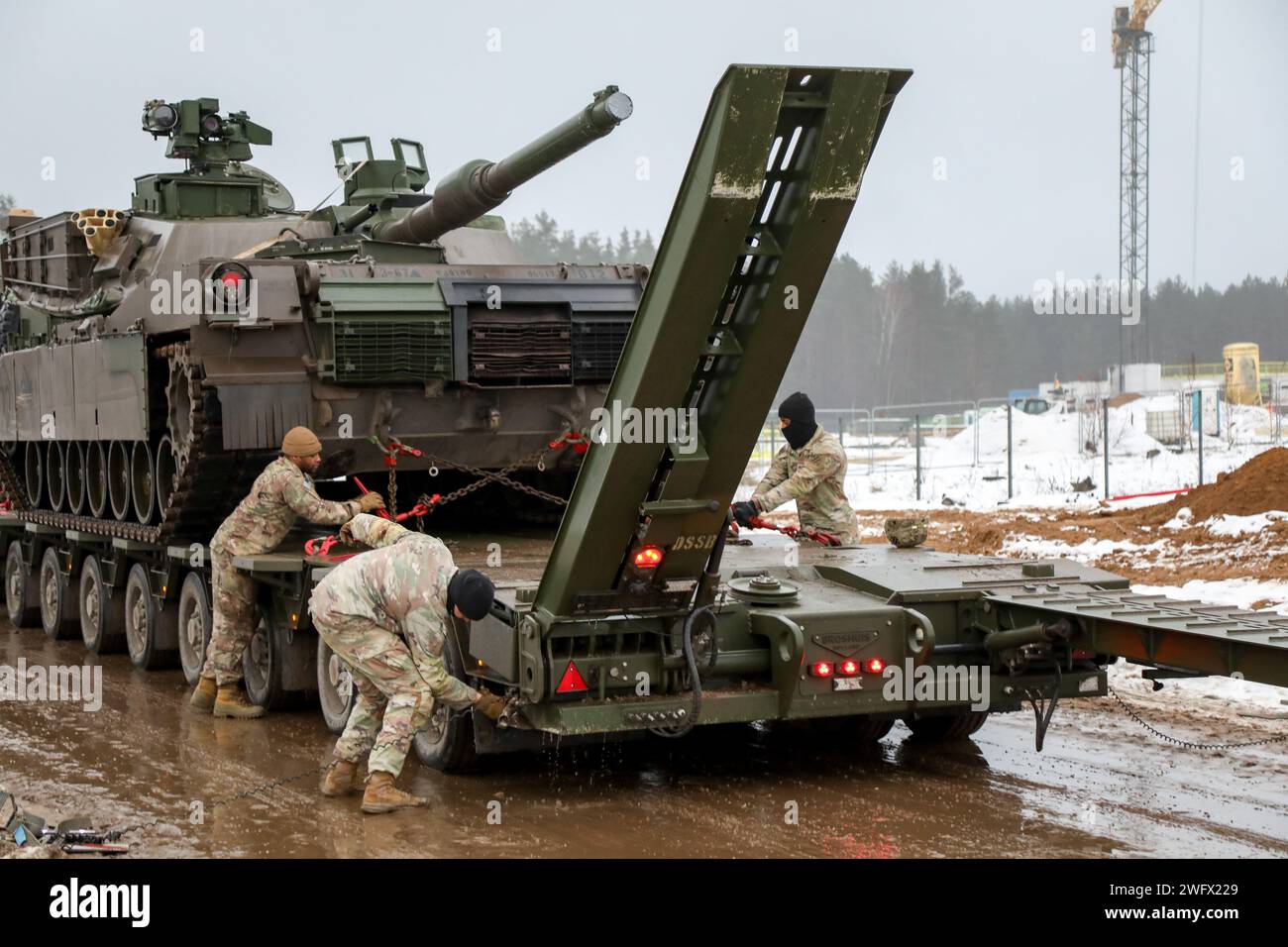 U.S. Army Soldiers assigned to C Company, 87th Division Sustainment ...