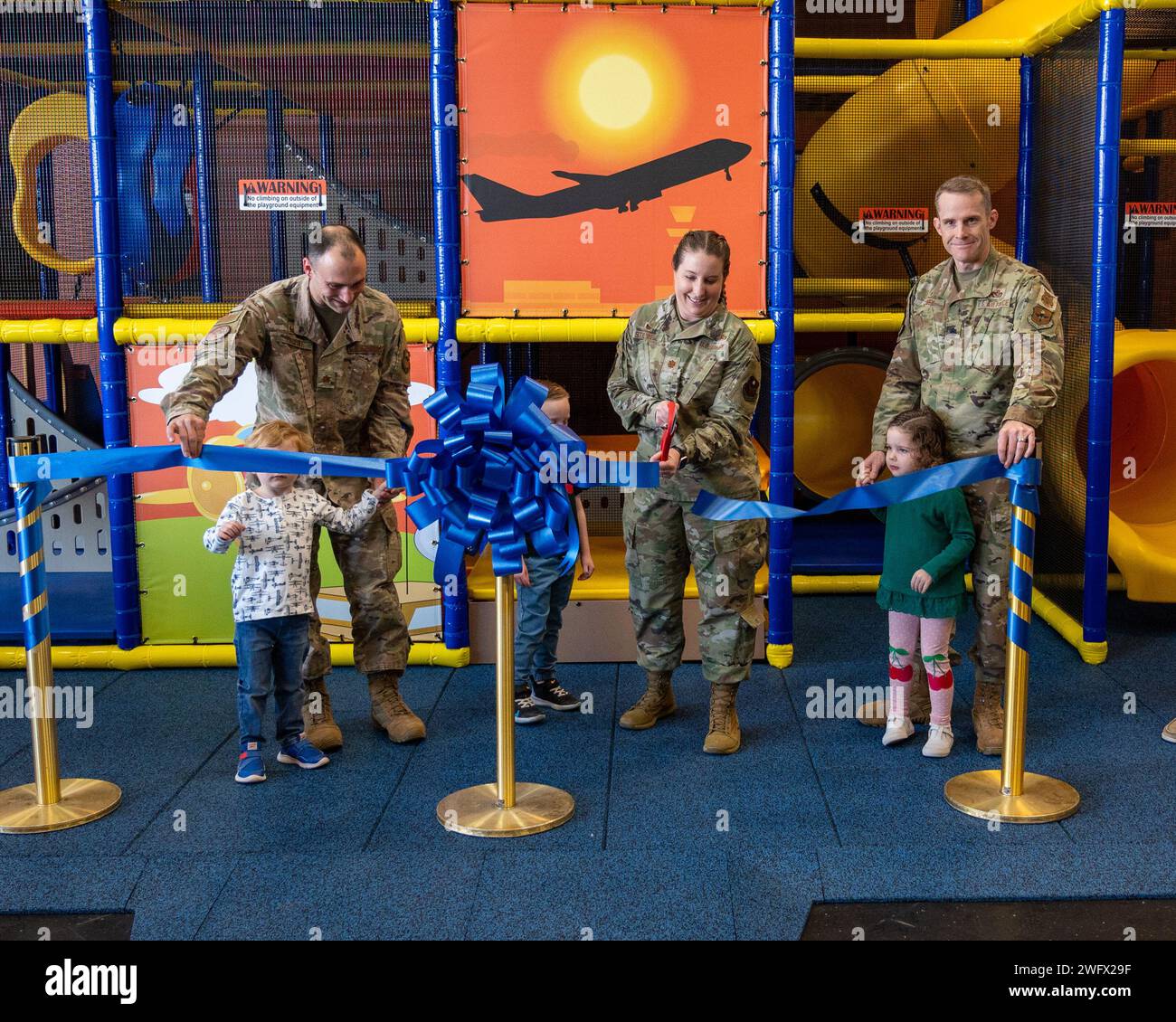 U.S. Air Force Maj. Matthew Thorne (left), 47th Contracting Squadron ...