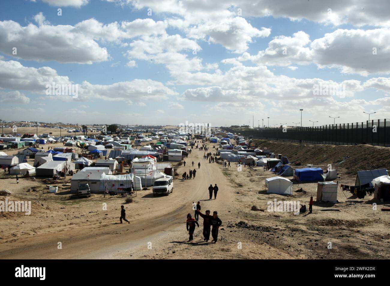 Rafah, Gaza. 30th Jan, 2024. A tent camp shelters refugees who have ...