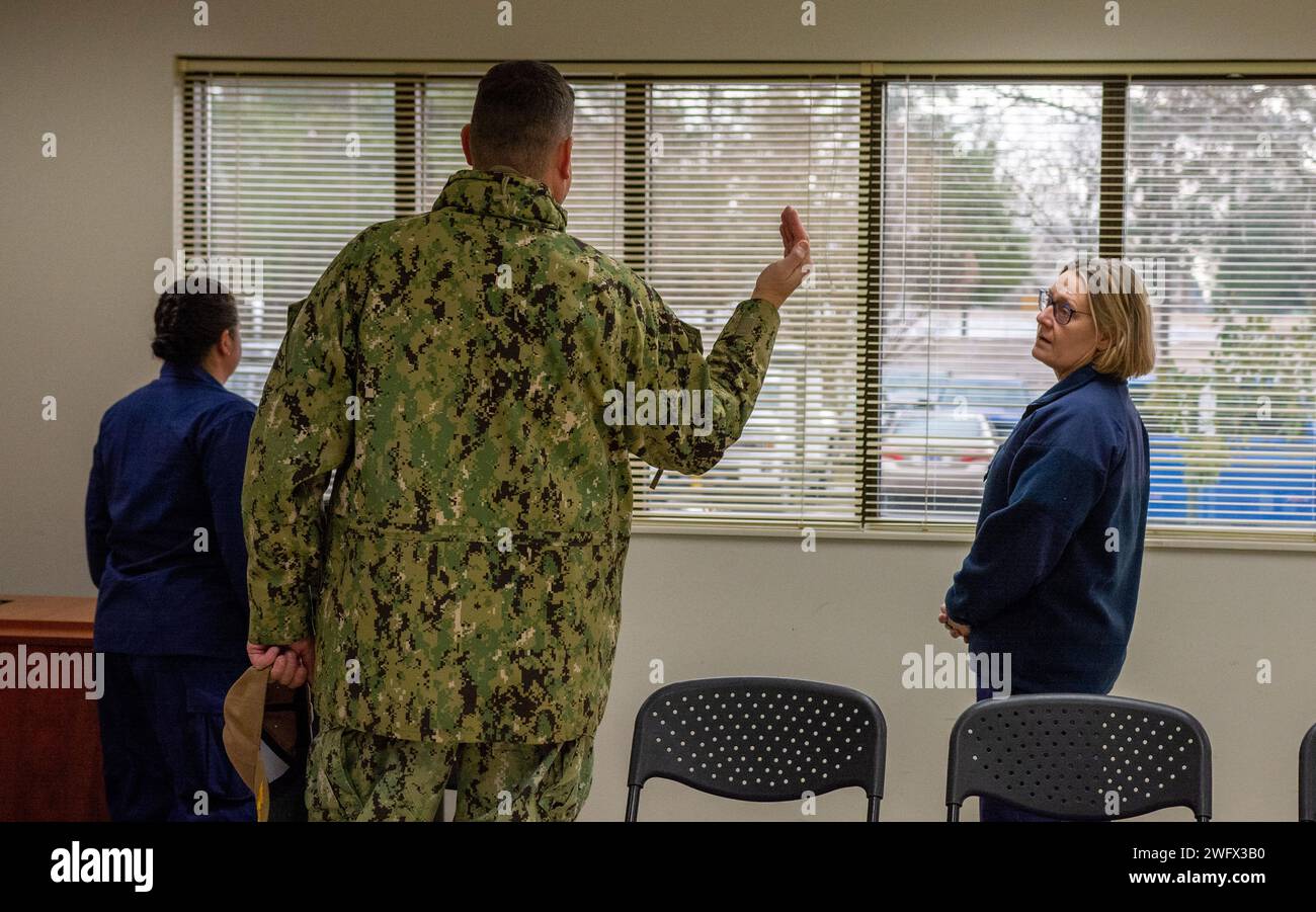 240122-N-KY668-1288 MILLINGTON, Tenn. - (Jan. 22, 2024) – Capt. Michael ...