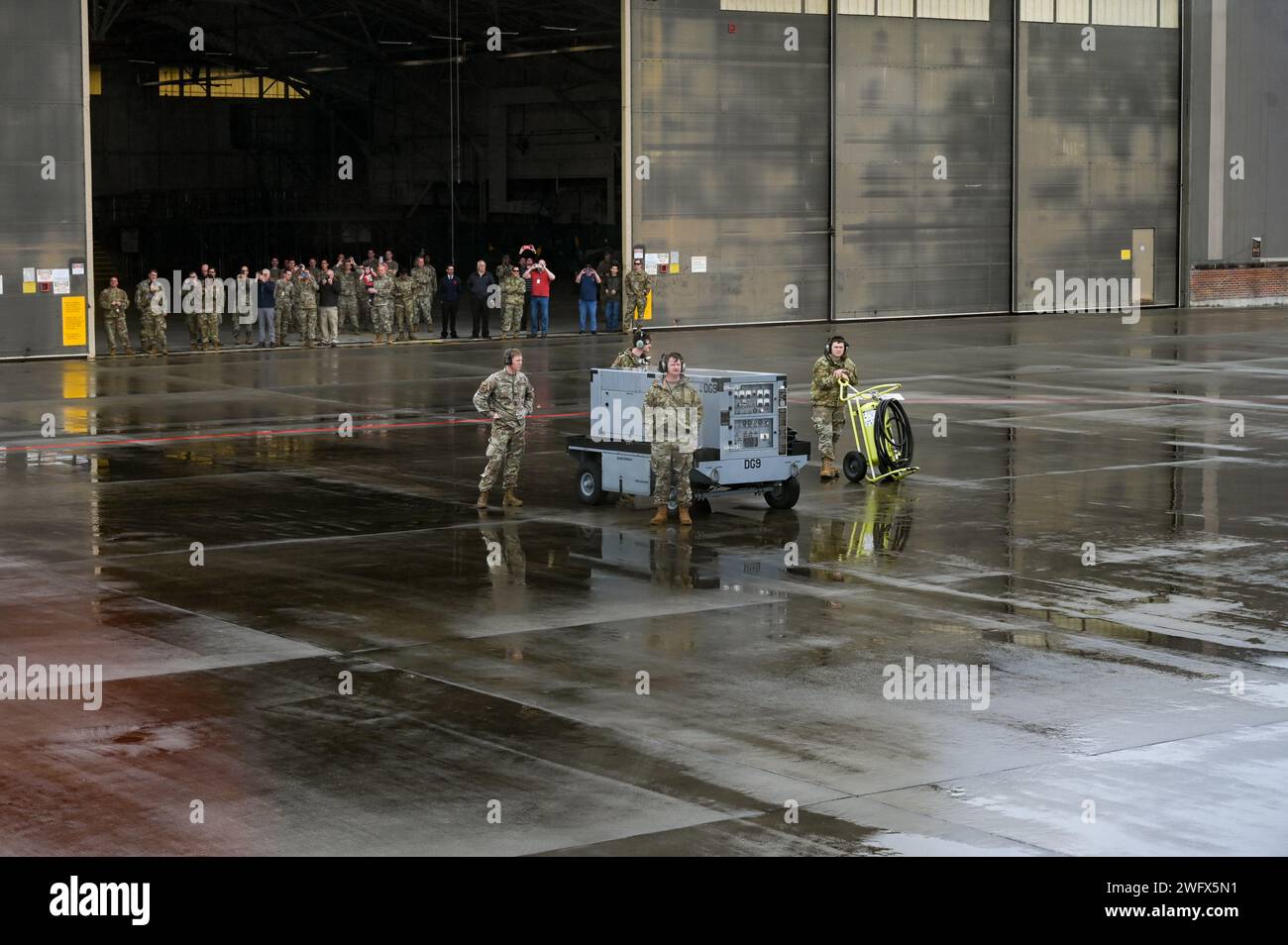 U.S. Air Force Airmen and family members from the 165th Airlift Wing ...